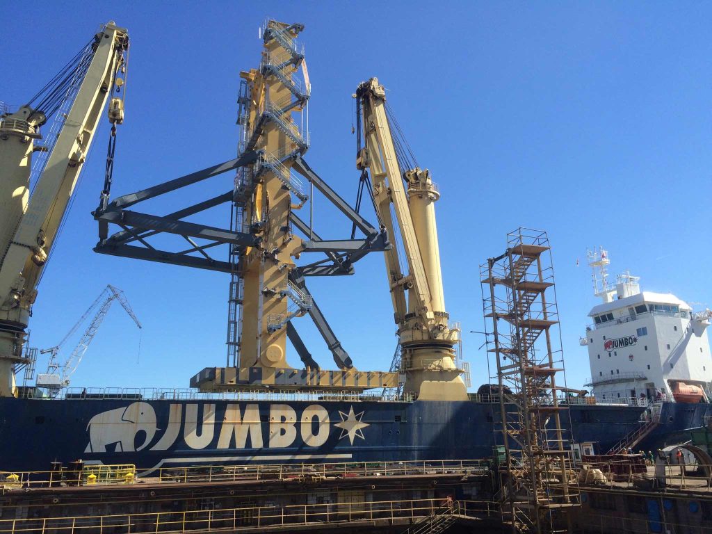 Jumbo Jubilee transports 44m high vertical lay system » Jumbo Maritime