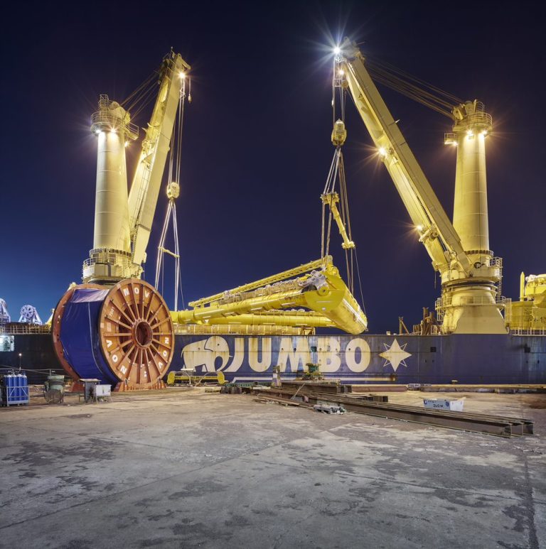FLNG Hilli Episeyo » Jumbo Maritime