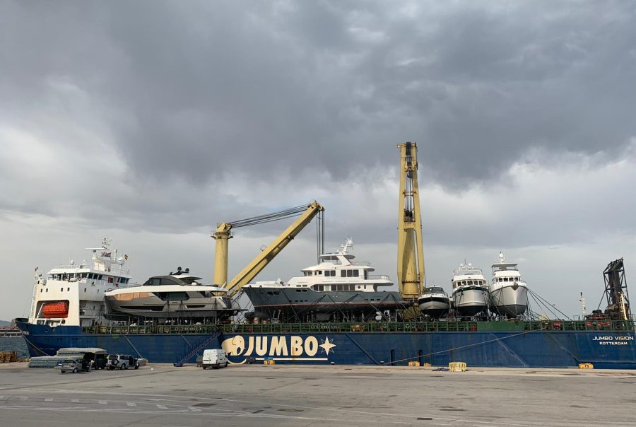 Cranes » Jumbo Maritime