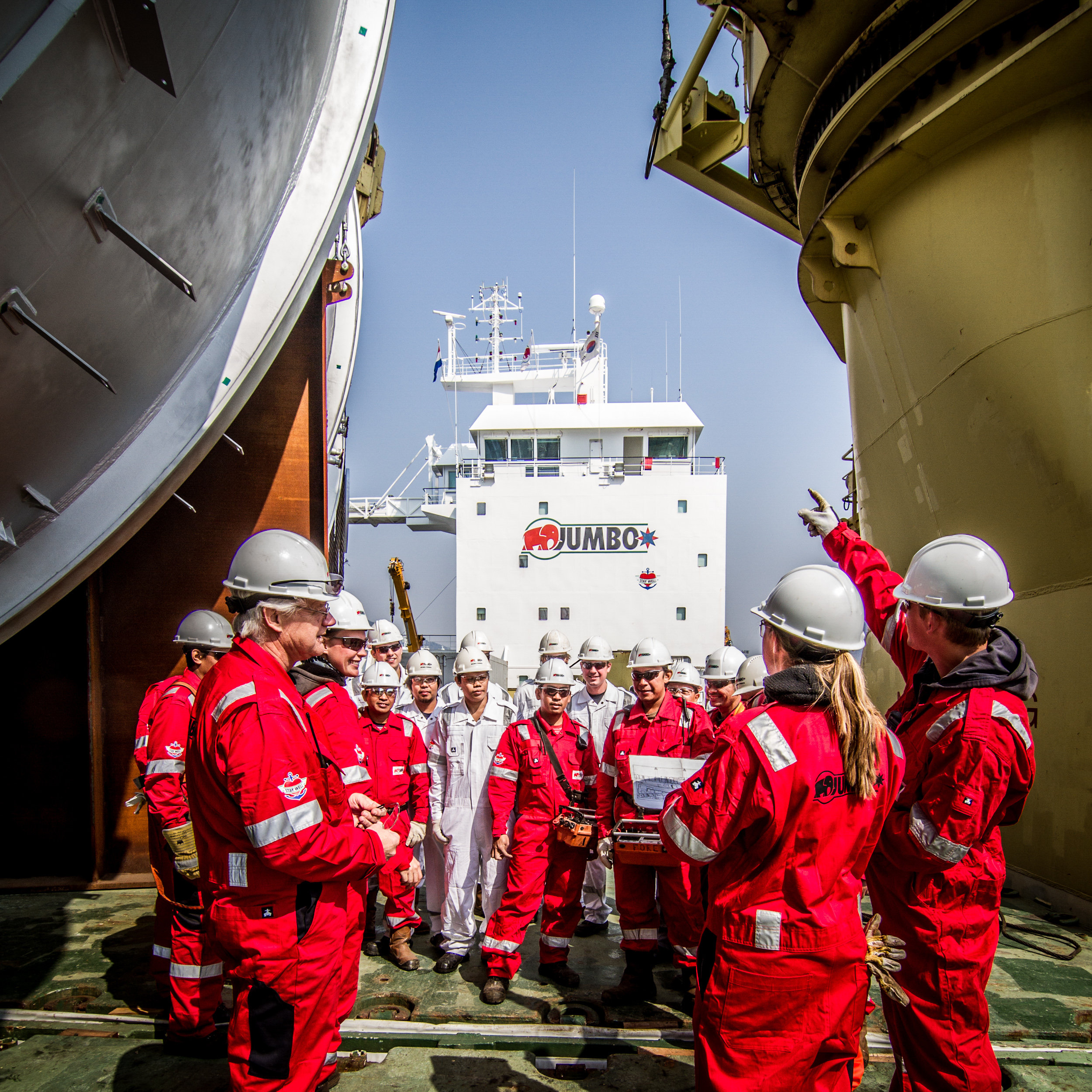 Jumbo orders a new class of versatile heavy lift vessels